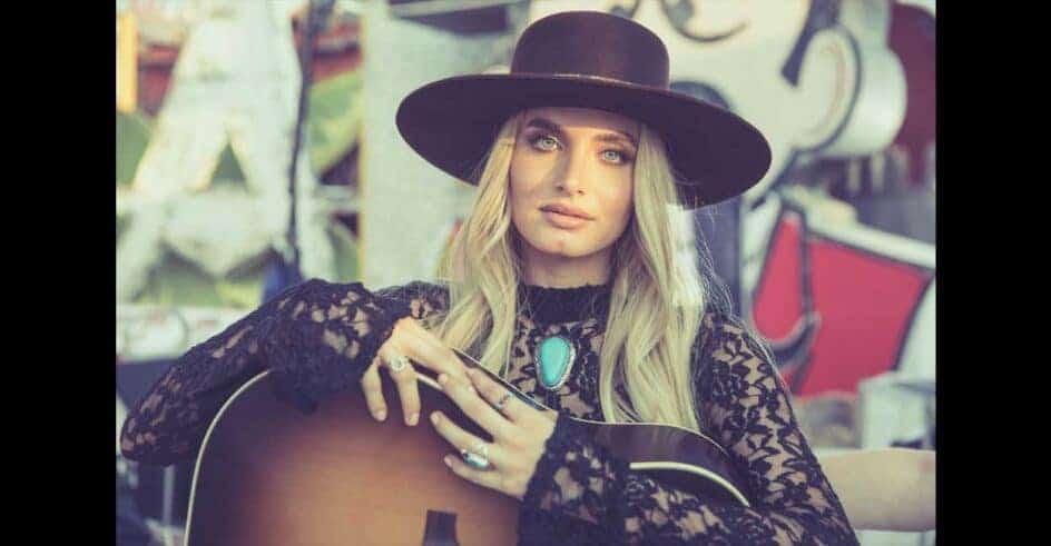 Singer-songwriter Siena releases her debut single, “Sass!”
